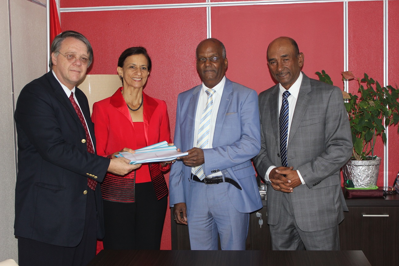 Prime Minister Wescot-Williams Receives Final Report from Integrity ...